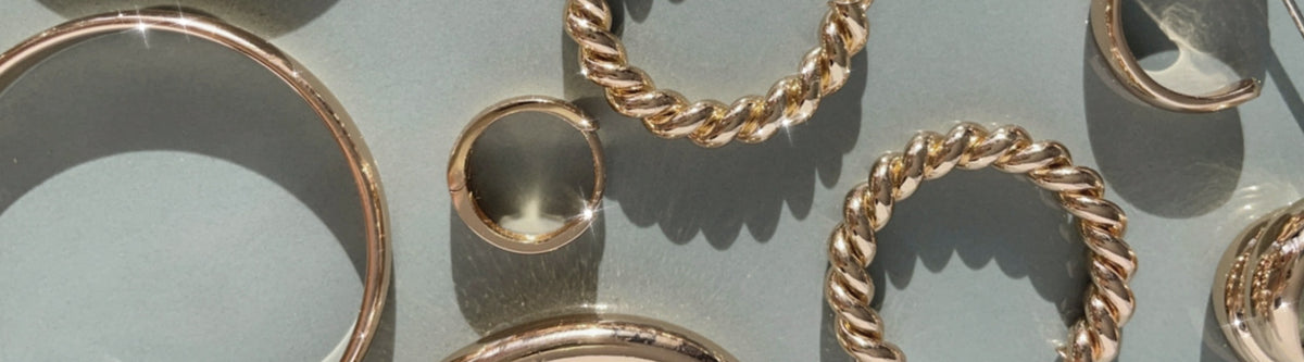 What is 14K Gold Plated Jewelry? Here's everything you need to know – PAVOI